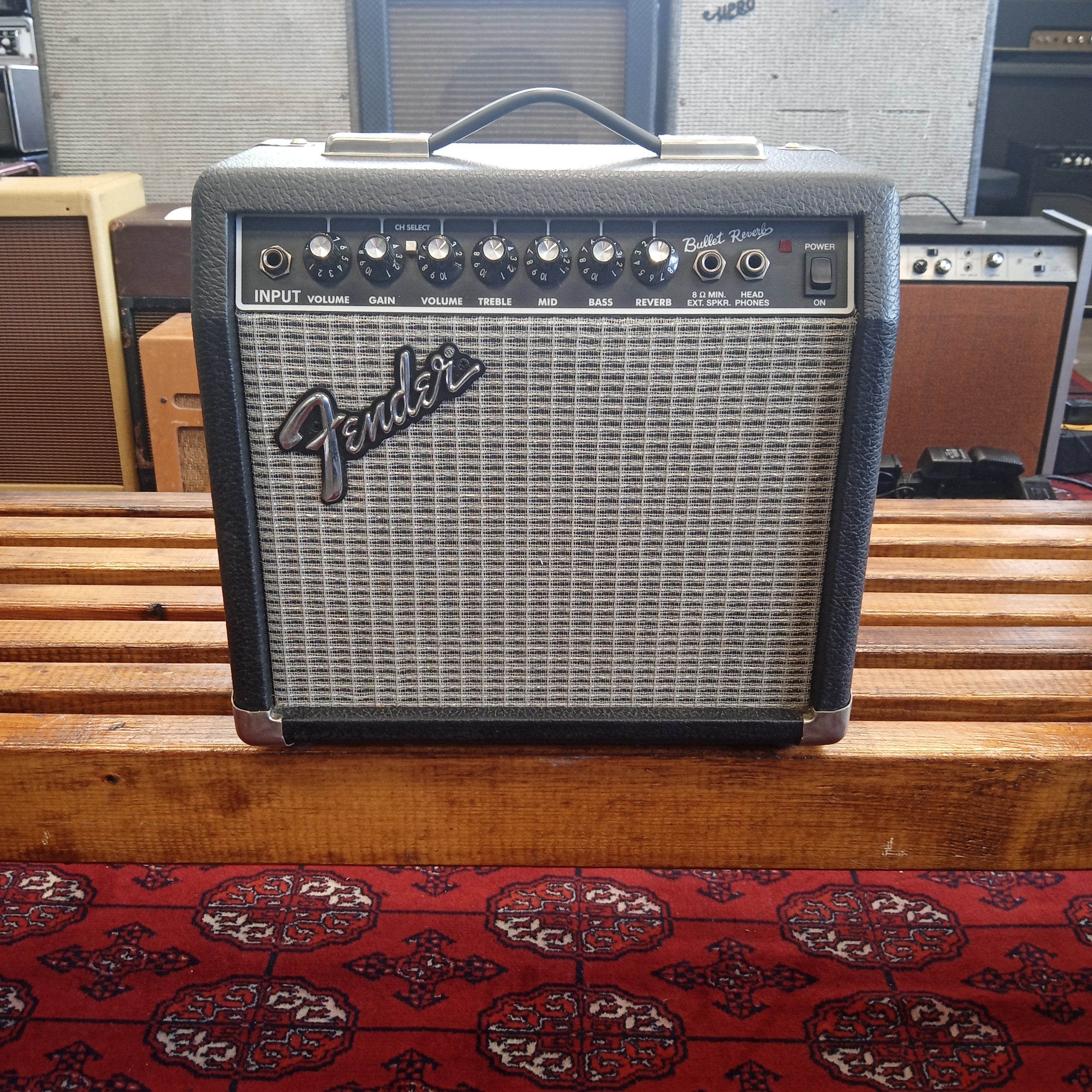 Fender Bullet 15 | Guitar Hi-Fi