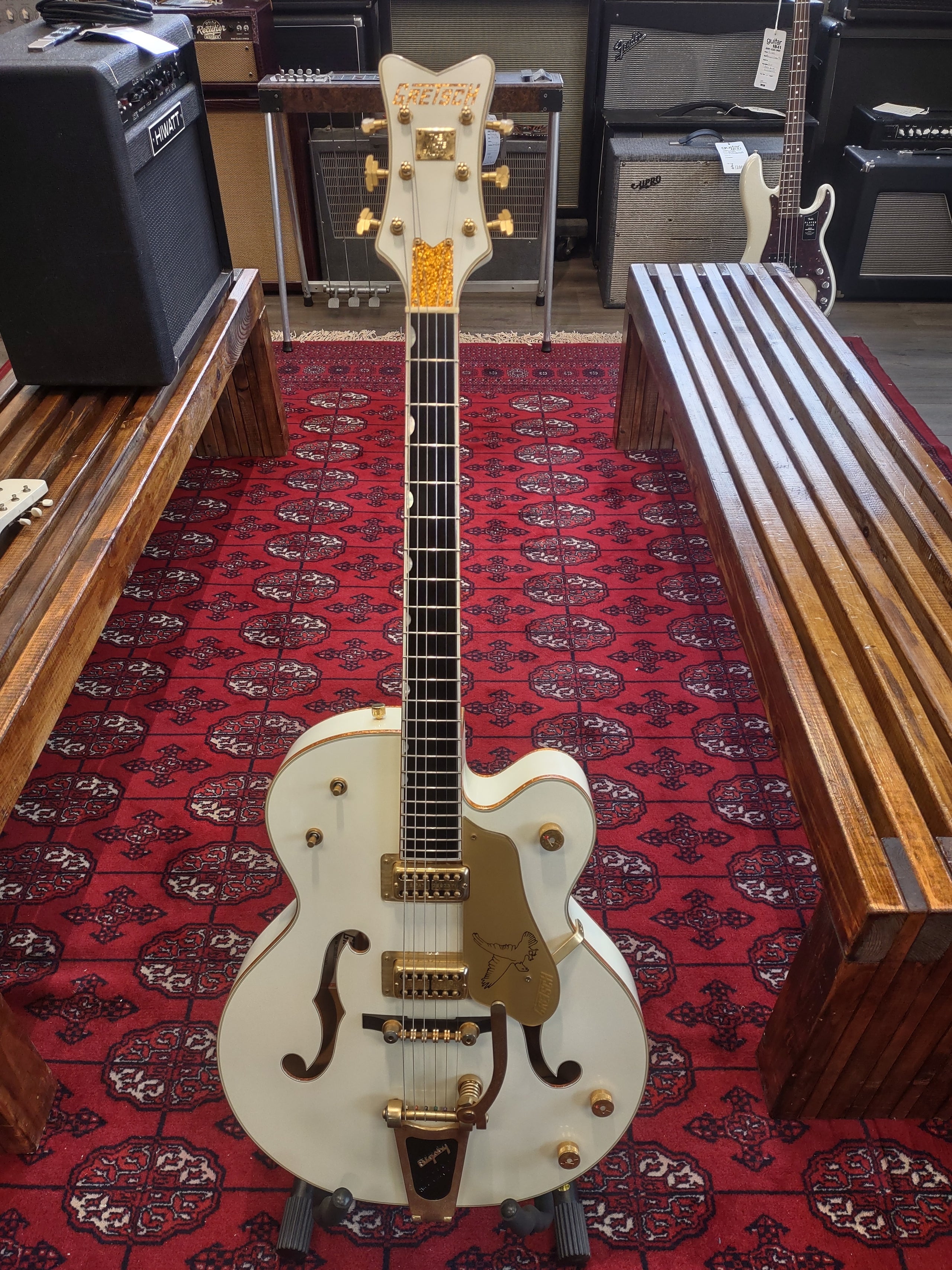 Gretsch White Falcon | Guitar Hi-Fi