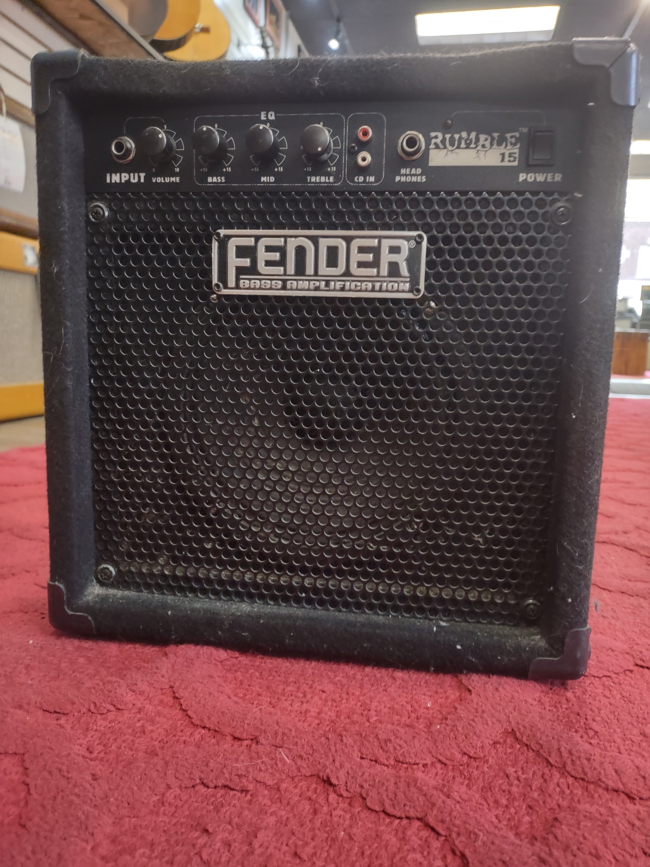 Fender Rumble 15 bass amp | Guitar Hi-Fi